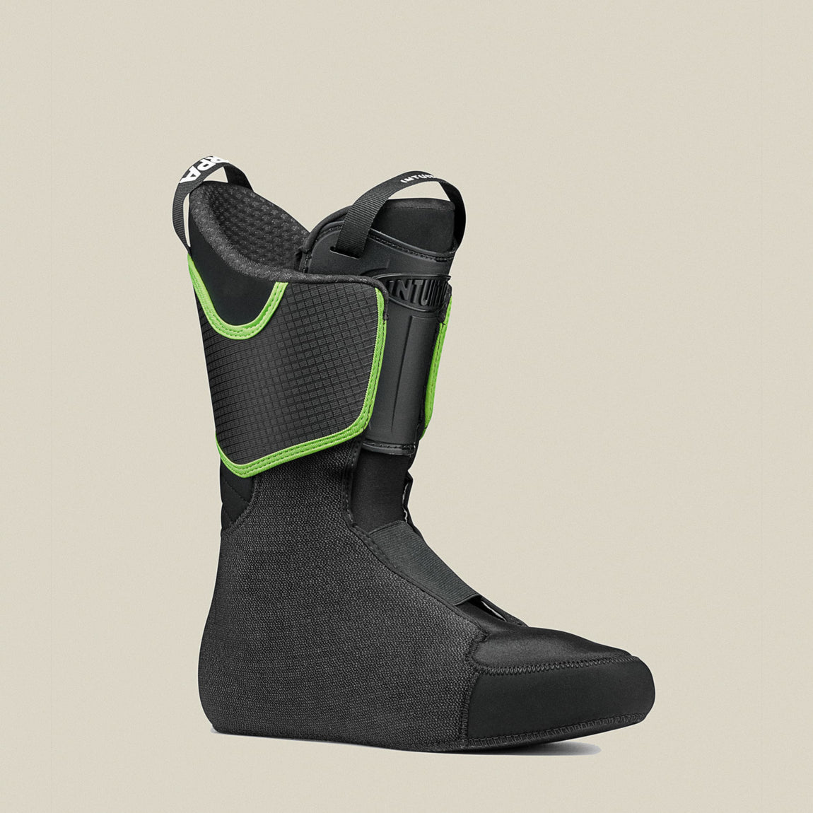 SCARPA 4-Quattro Pro, hybrid freeride ski boot with Nikolai Schirmer